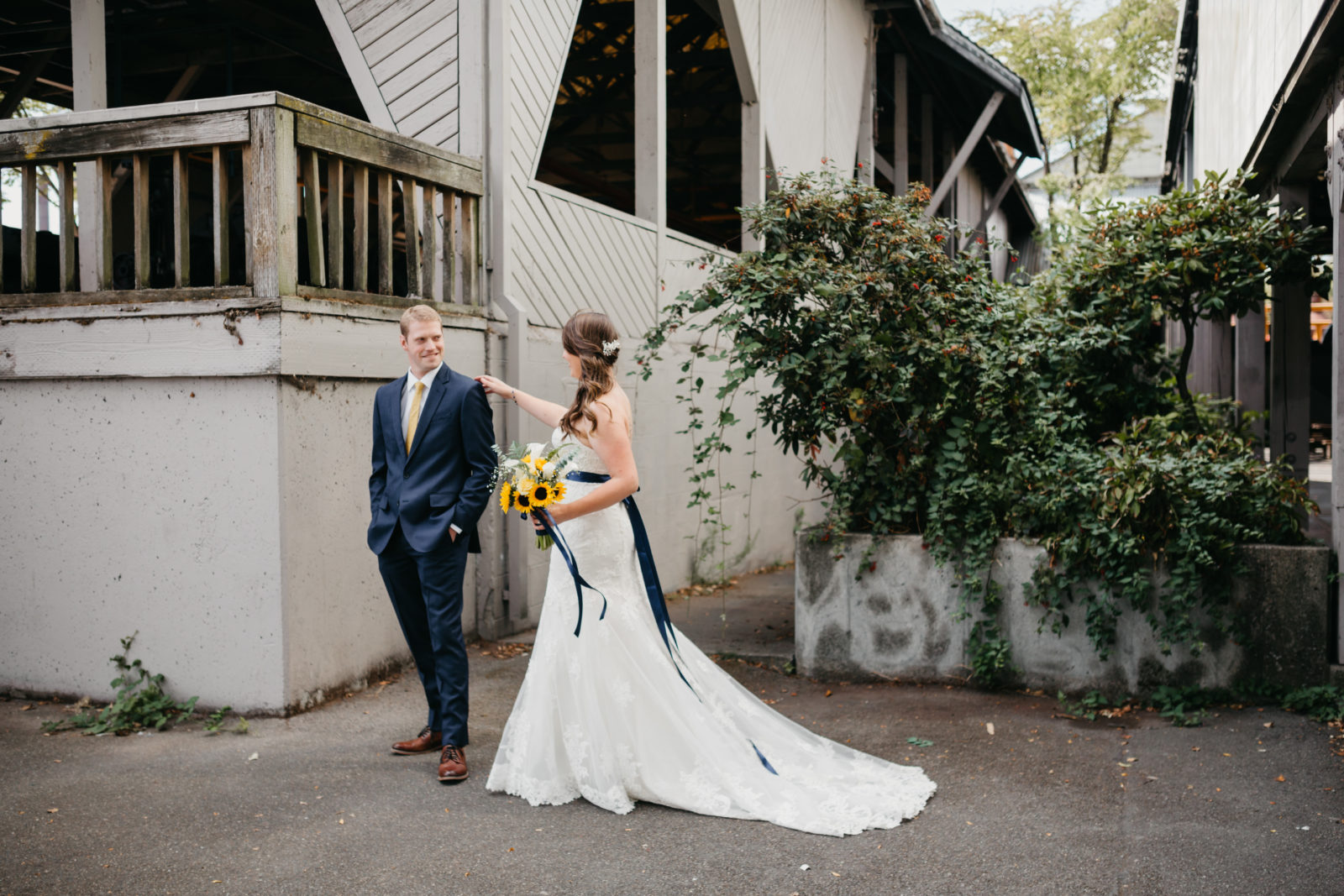 Anna + Jeff // MV Skansonia Seattle Wedding - Blog