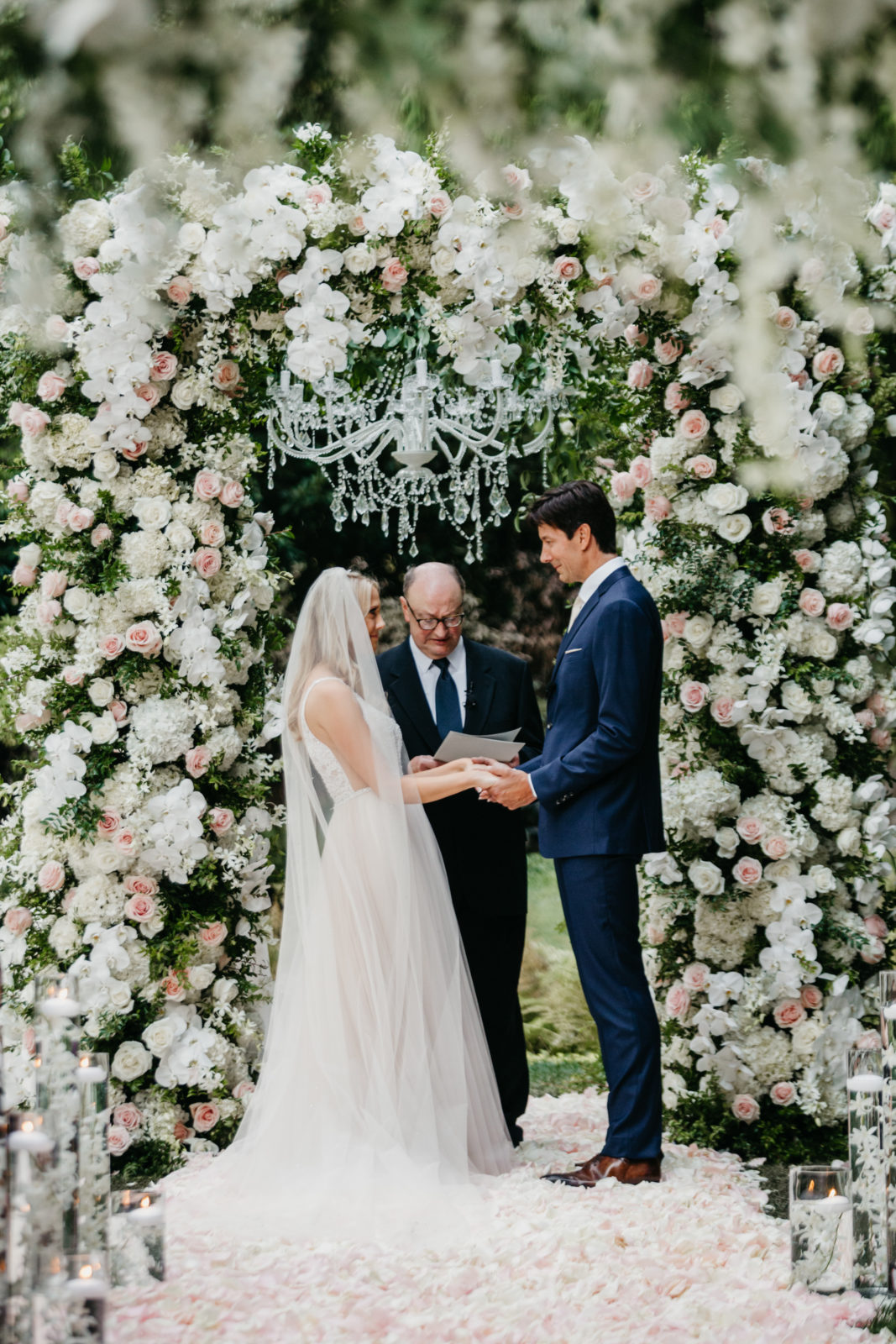 Andrea + Mark // Chateau Lill Wedding - Blog