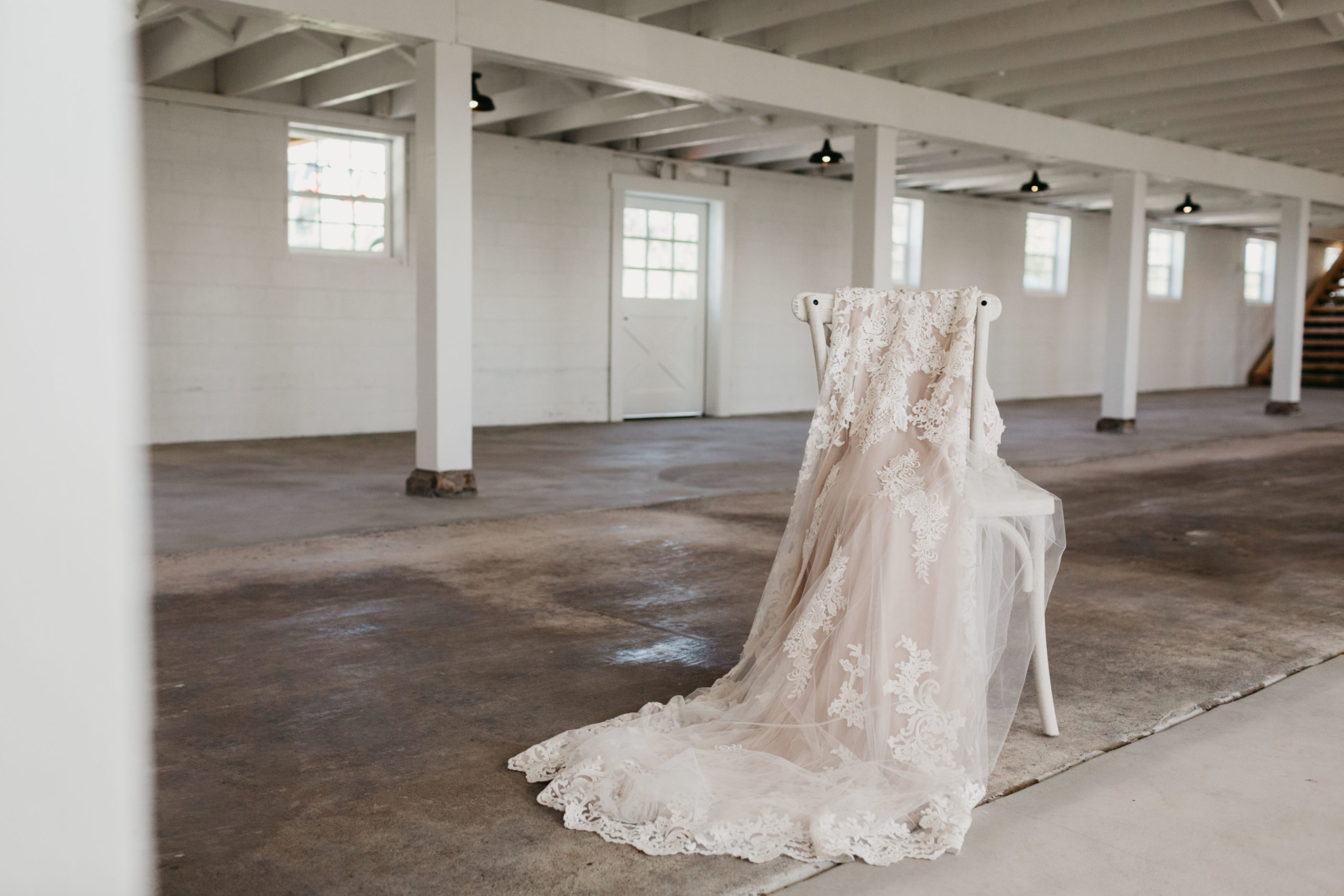 Jenna + Mark // Fiddlers Bluff Wedding // Snohomish Wedding - Blog