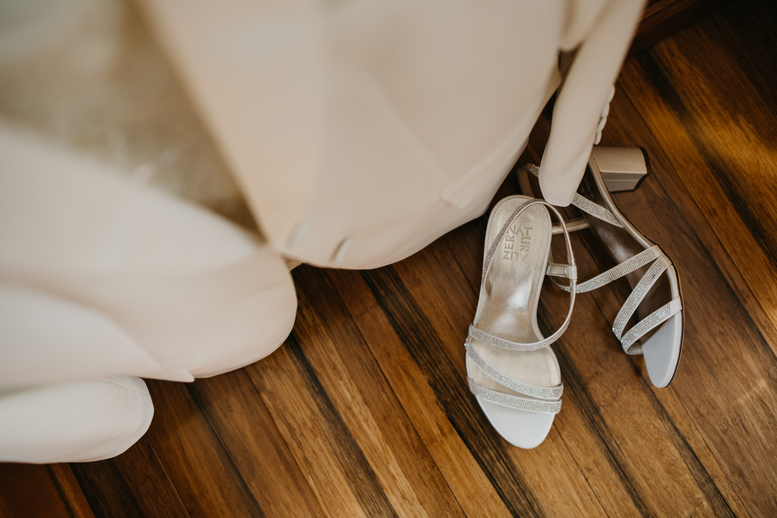 Carrie + Sydney // Eventide Lake Union // Tyee Yacht Club // Seattle - Blog