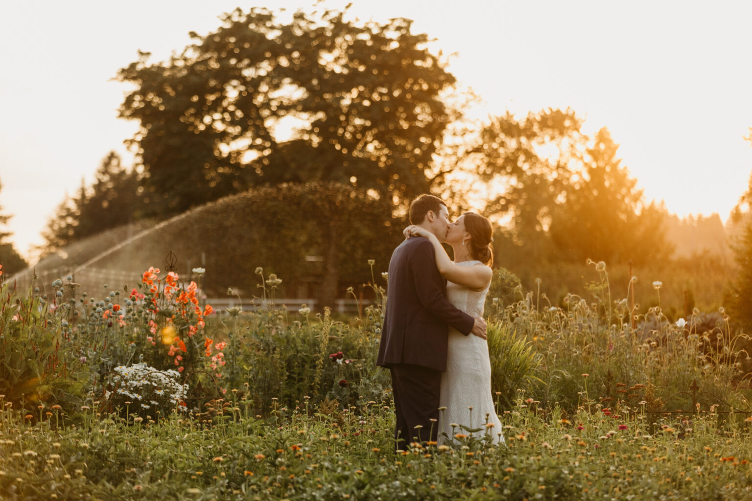 Meredith + Joe // Monte Cristo Ballroom Wedding // Everett Wedding - Blog