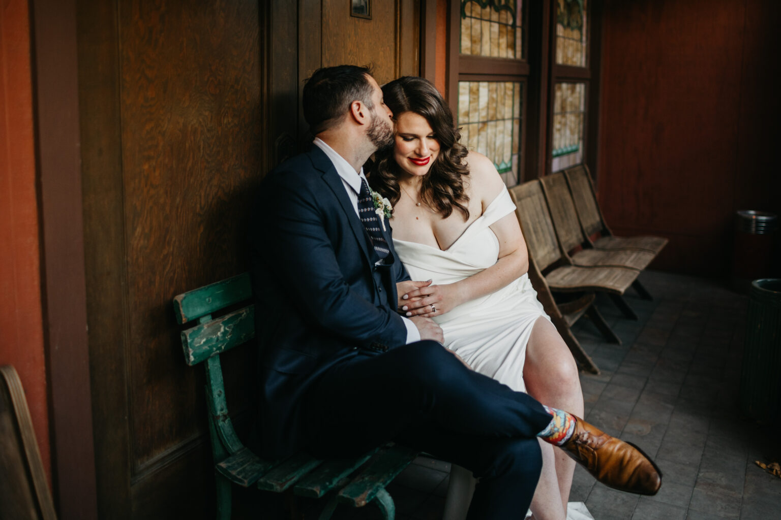 Anna + Jeff // MV Skansonia Seattle Wedding - Blog
