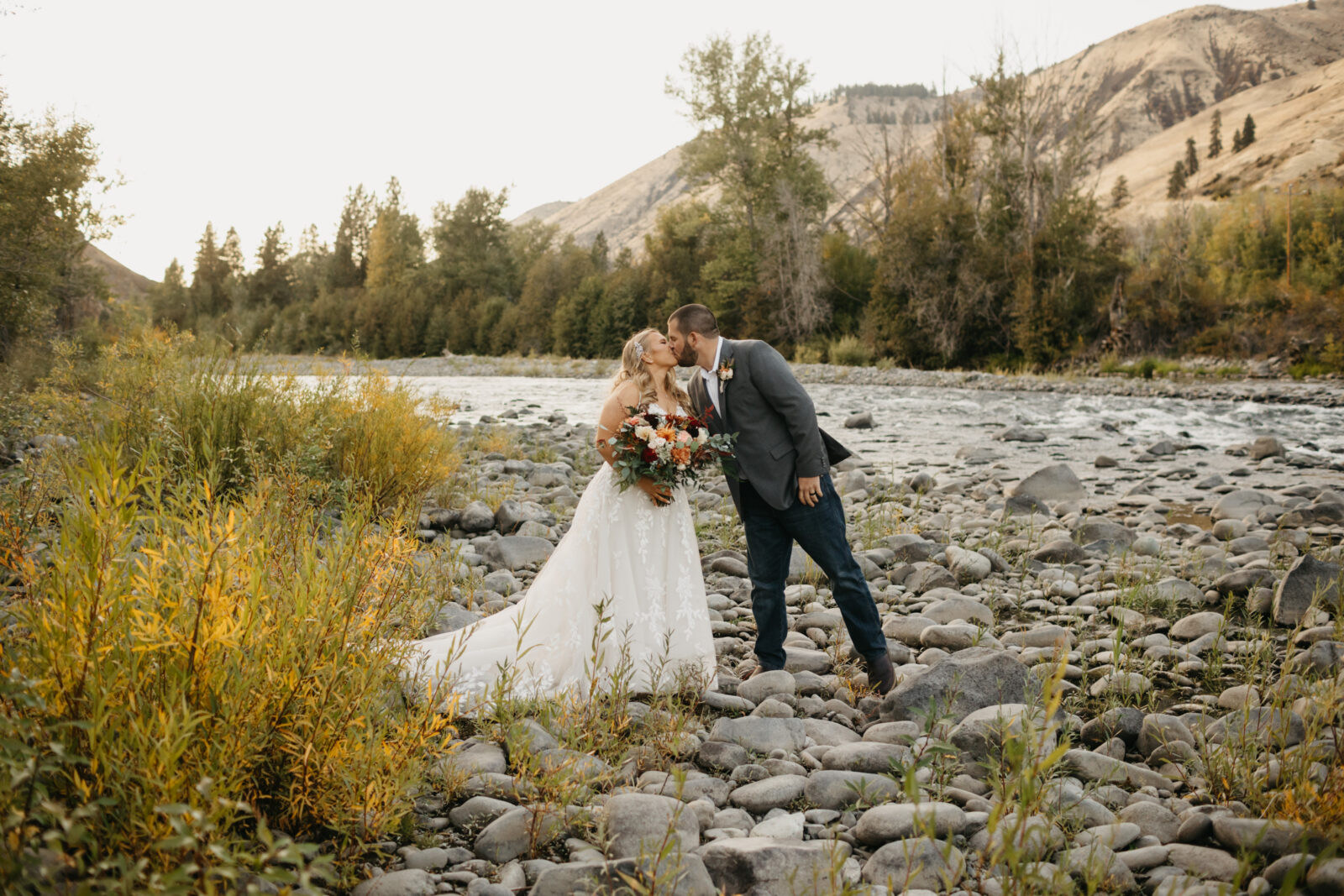 Kendra + Aaron // Seattle Elopement // Kingstreet Station Intimate ...