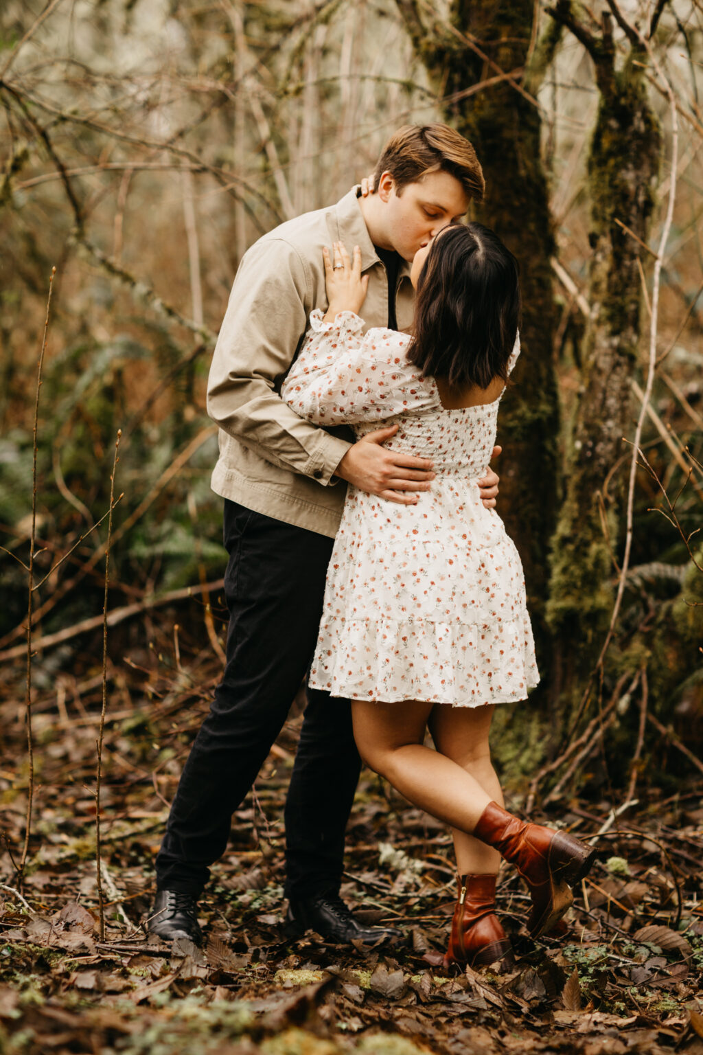 Kendra + Aaron // Seattle Elopement // Kingstreet Station Intimate ...